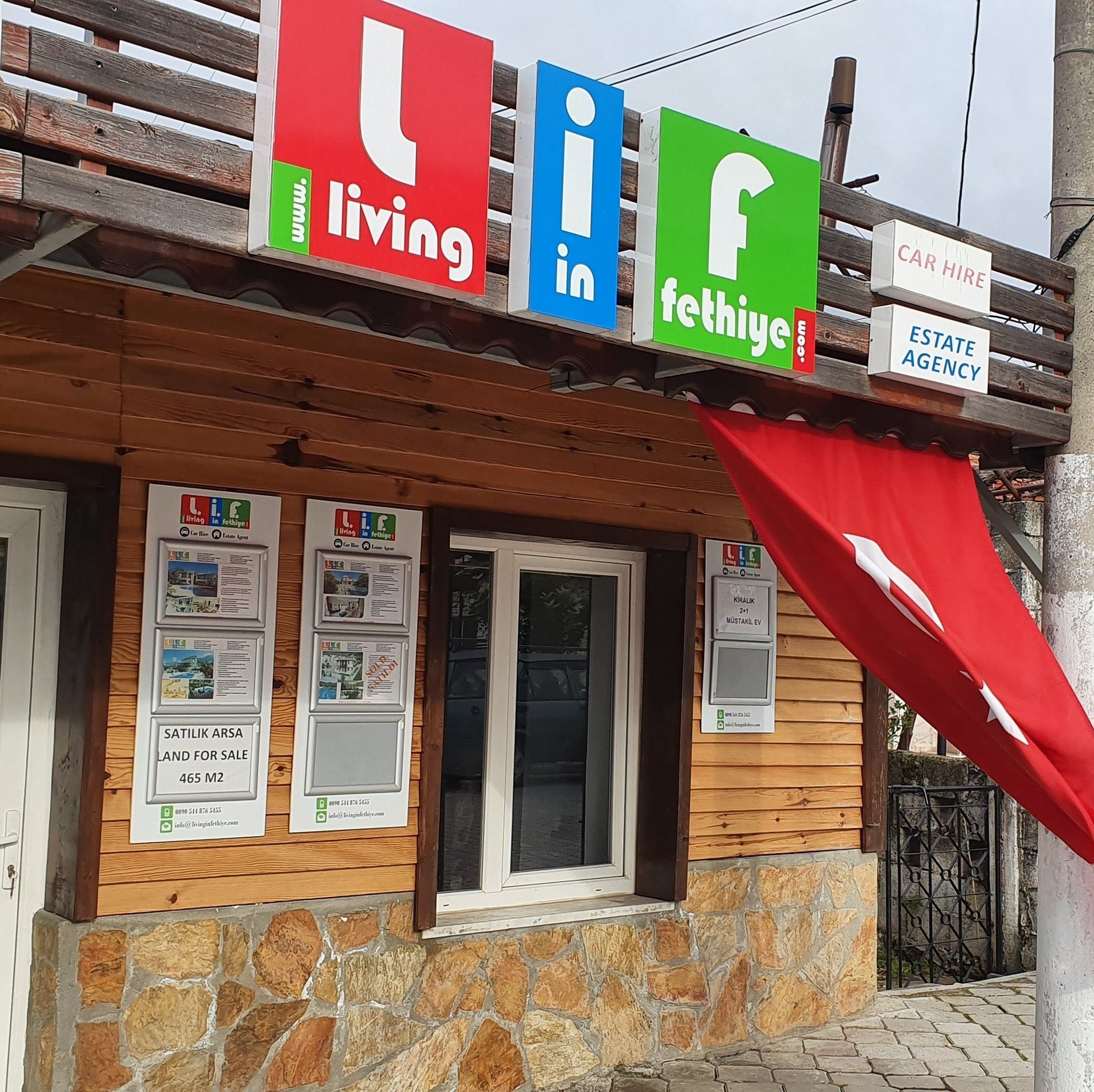 About Us – Living in Fethiye